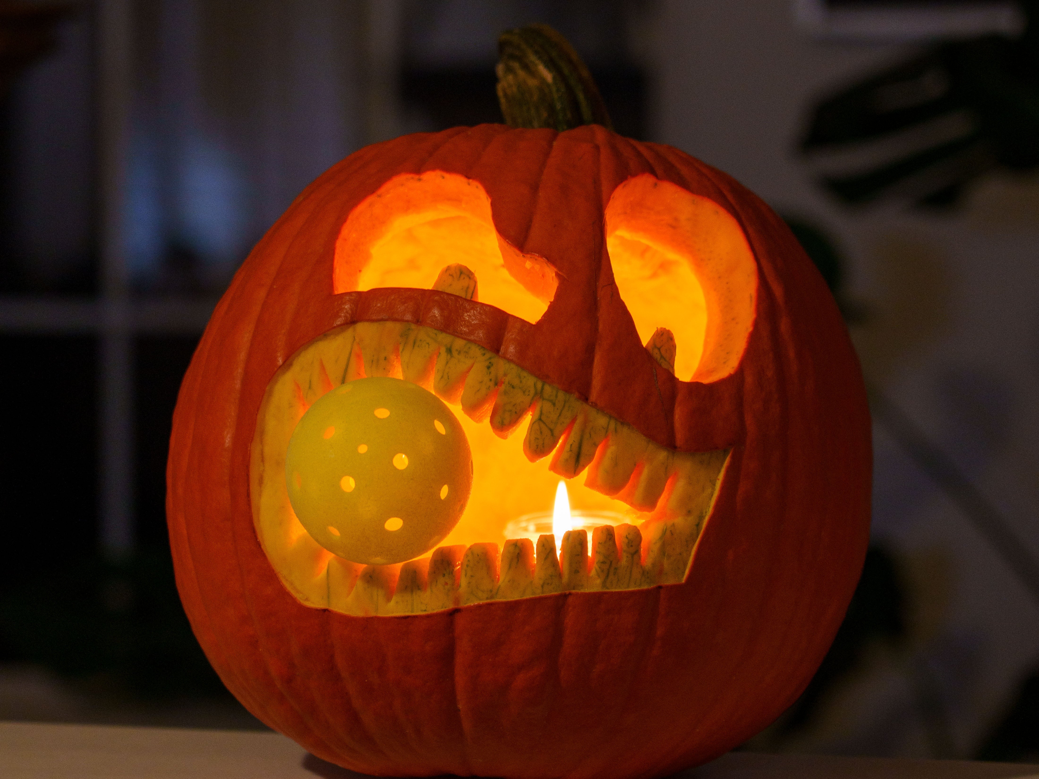 Step-by-Step Guide: Carving a Halloween Pickleball Pumpkin – Pickleball ...